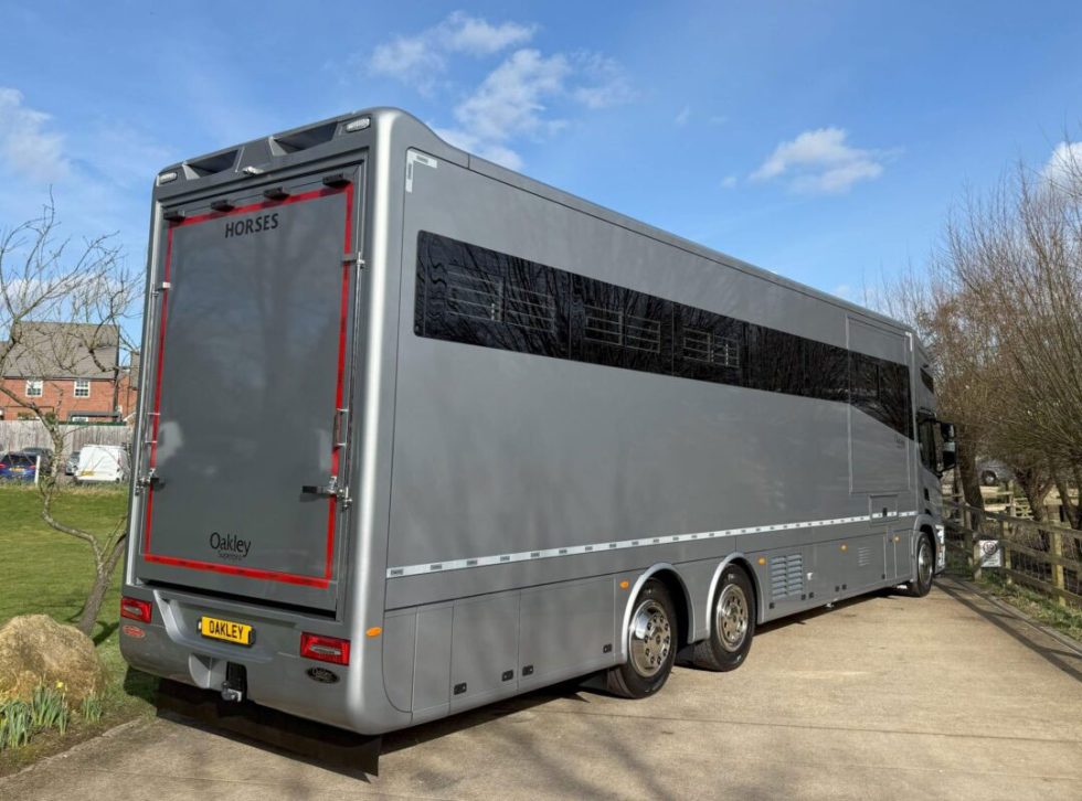 Oakley 2026 Oakley SuperPro | Hunter Horse Boxes